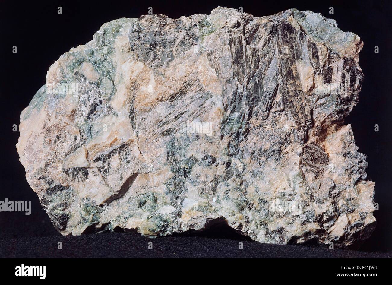 Gabbro rock hi-res stock photography and images - Alamy