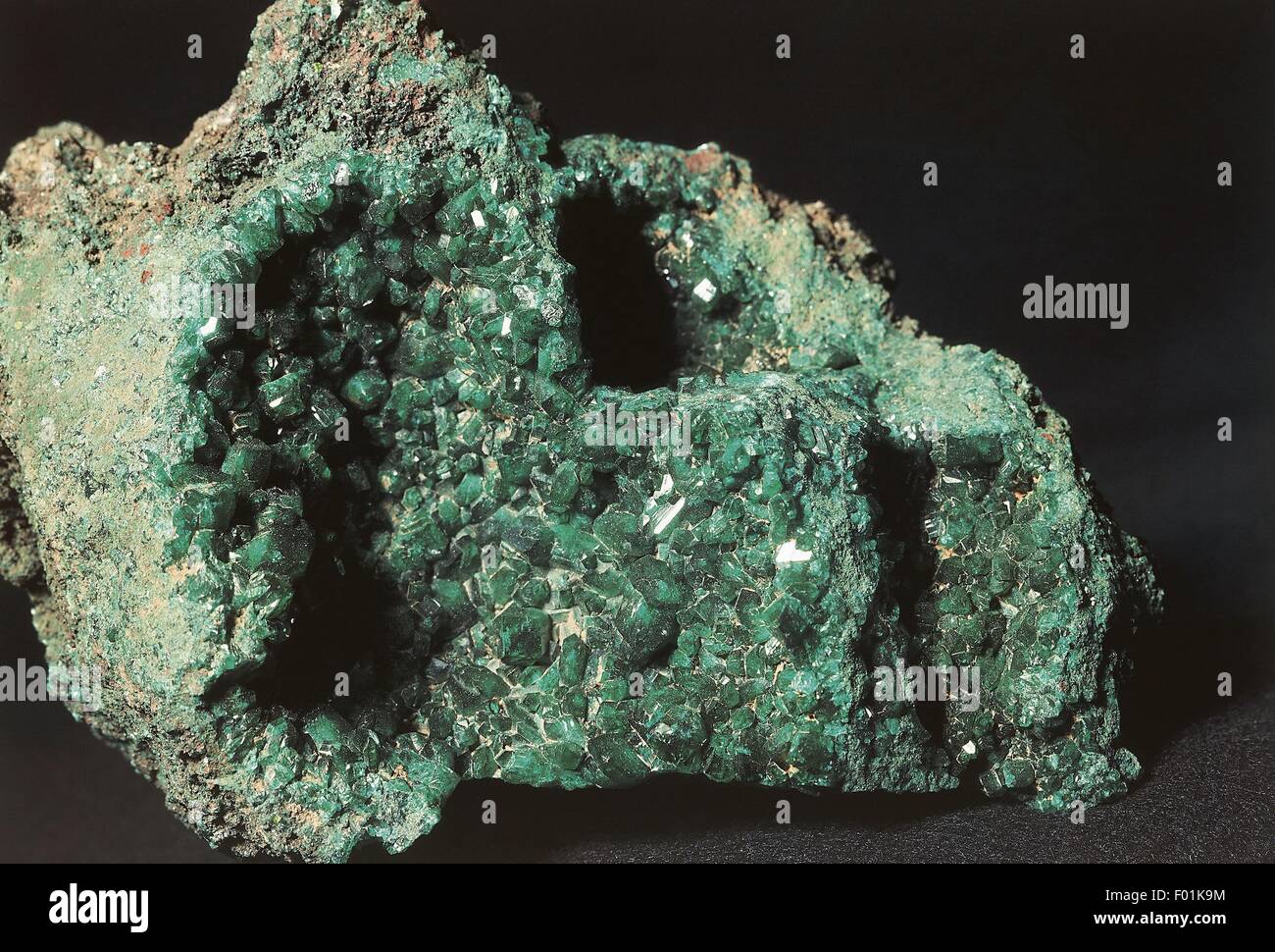Minerals: Dioptase (Copper Silicate Hydroxide Stock Photo - Alamy