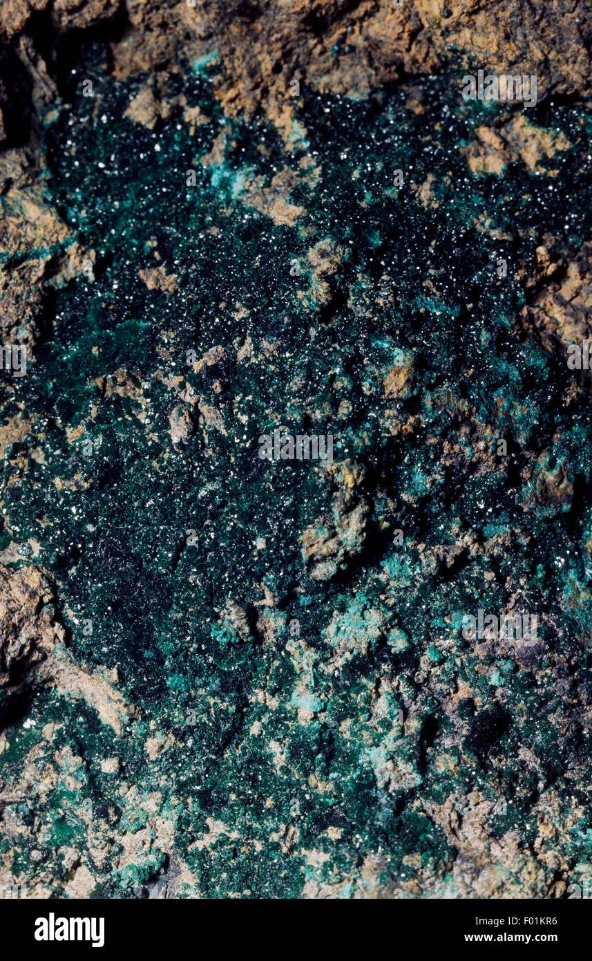 Copper phosphate mineral hi-res stock photography and images - Alamy