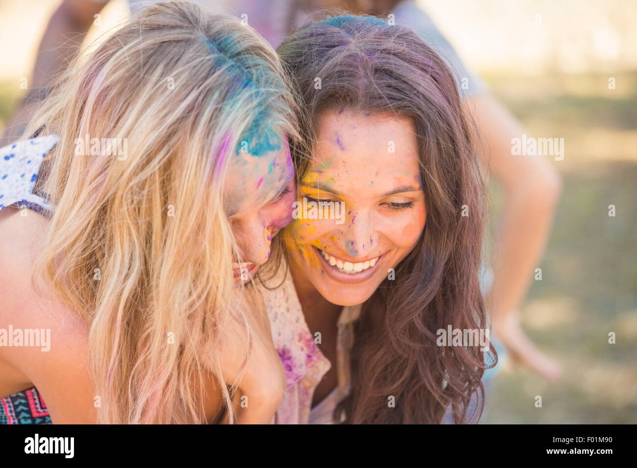 Young women having leisure hi-res stock photography and images - Alamy