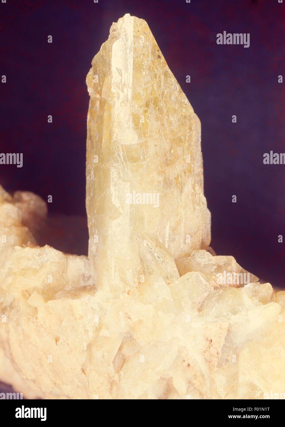 Phosphate rock hi-res stock photography and images - Alamy