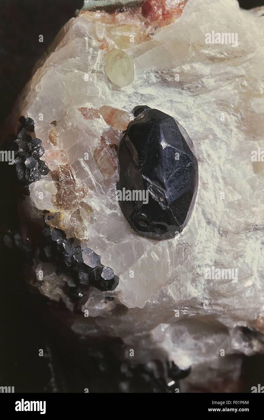 Franklinite hi-res stock photography and images - Alamy