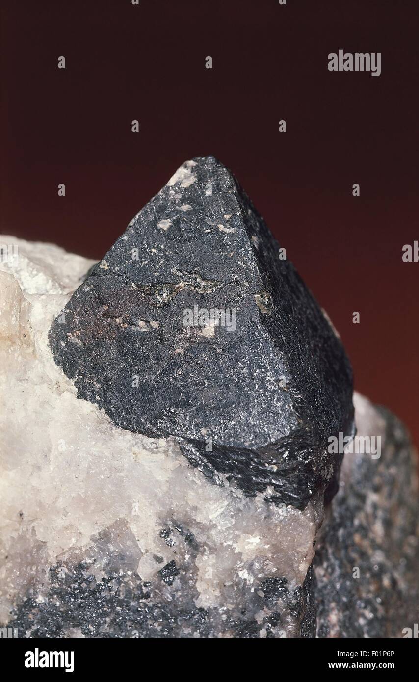 Manganese oxide mineral hi-res stock photography and images - Alamy