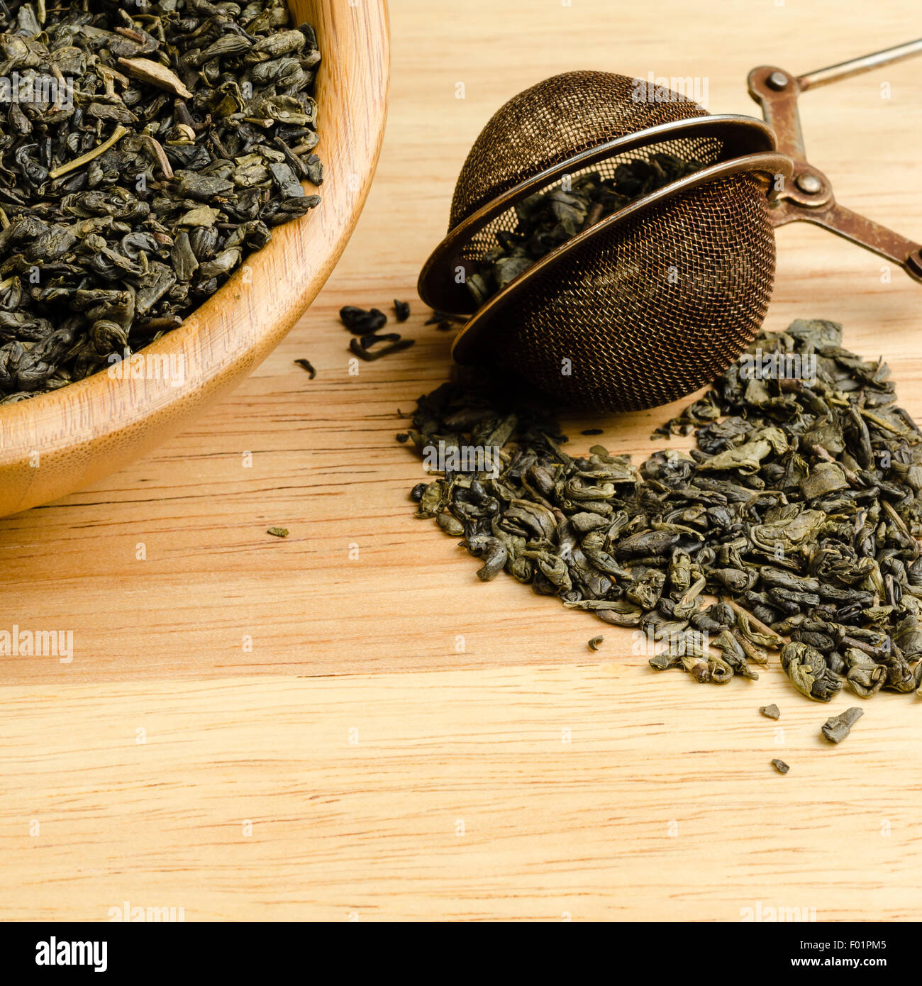 Tannin leaves hi-res stock photography and images - Alamy