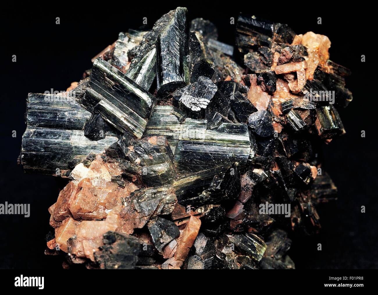 Black hornblende hi-res stock photography and images - Alamy