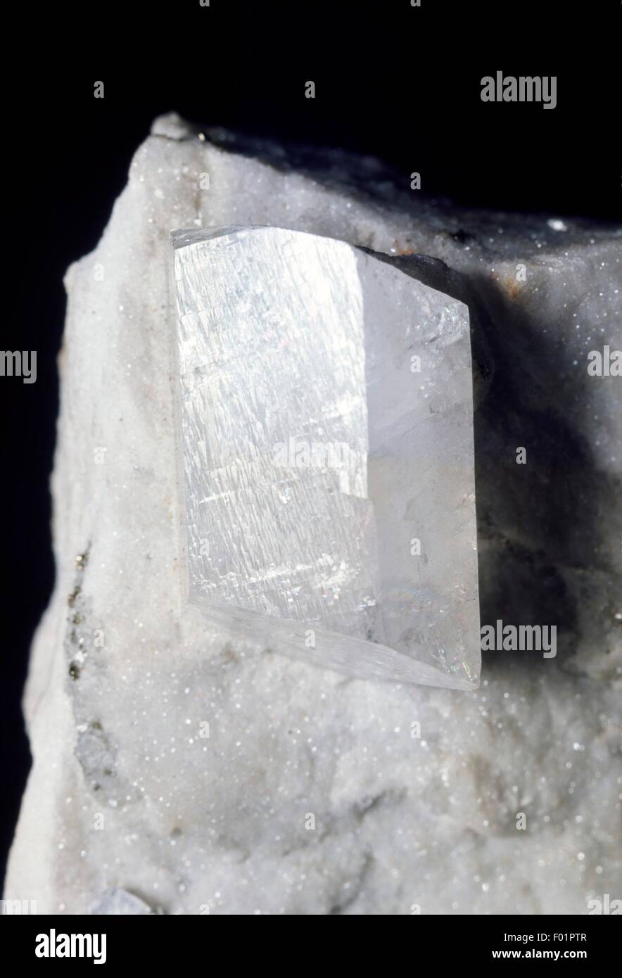 Hyalophane hi-res stock photography and images - Alamy