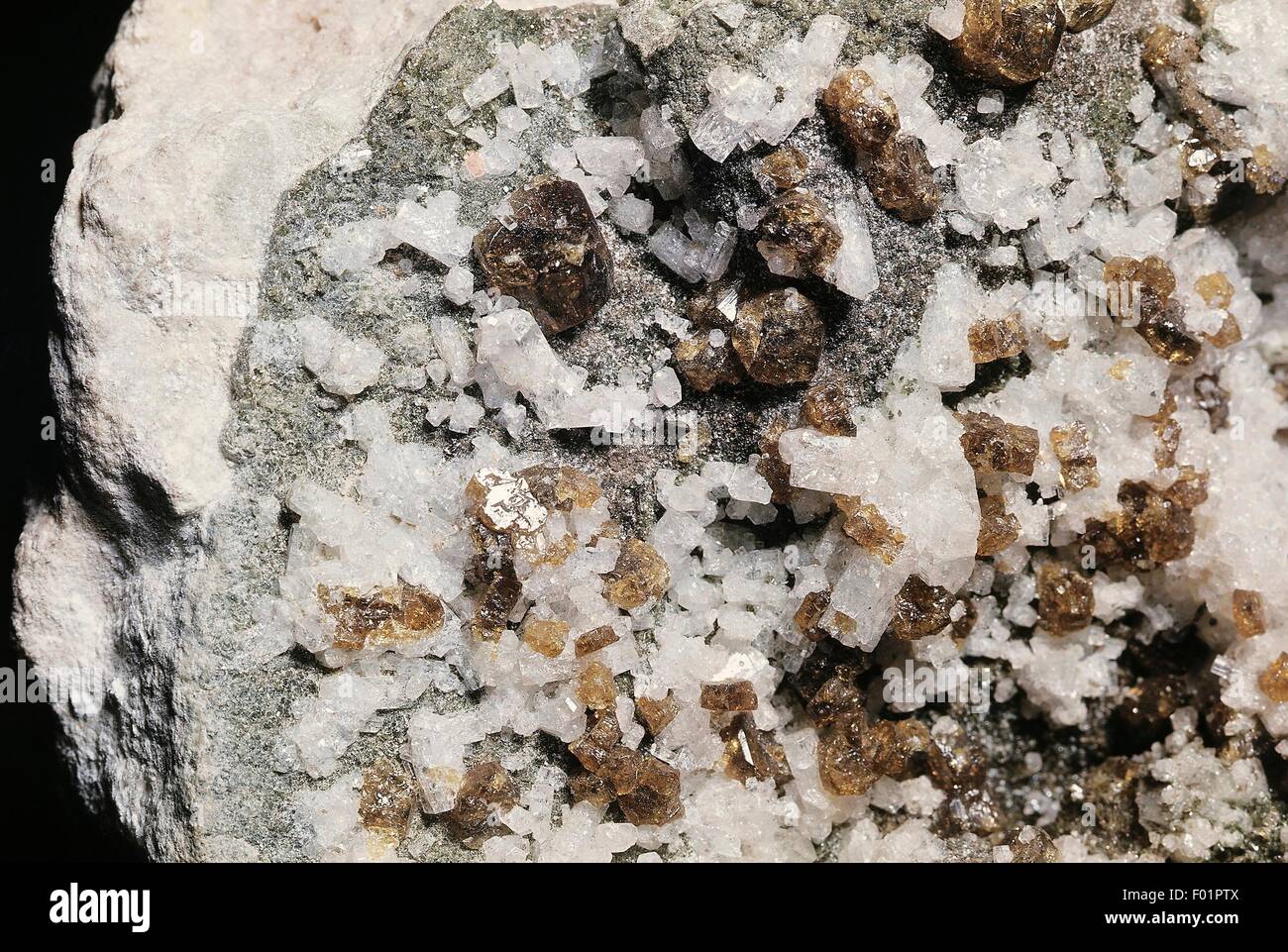 Geology nepheline rock hi-res stock photography and images - Alamy