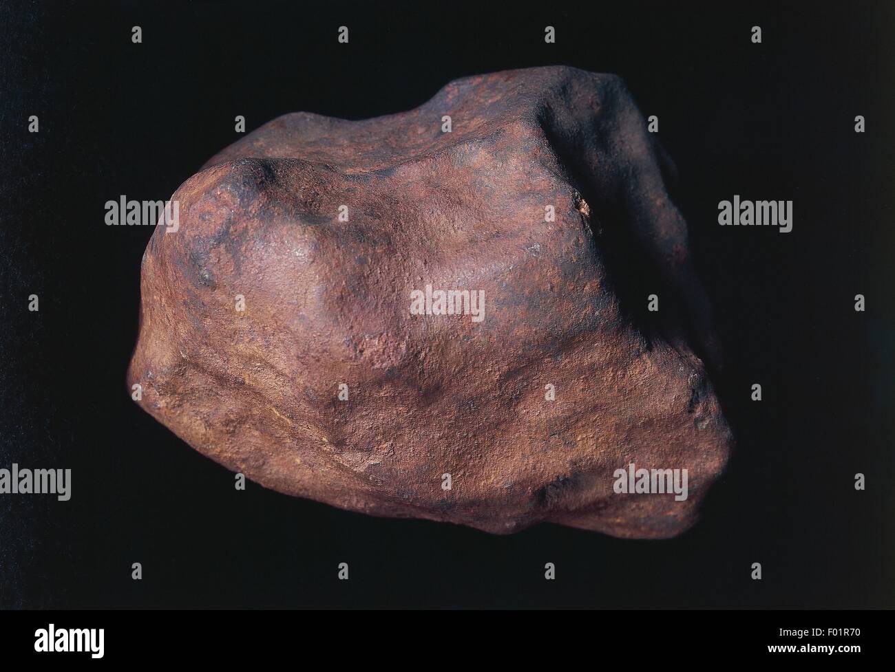 Minerals: Tenham Meteorite Stock Photo - Alamy