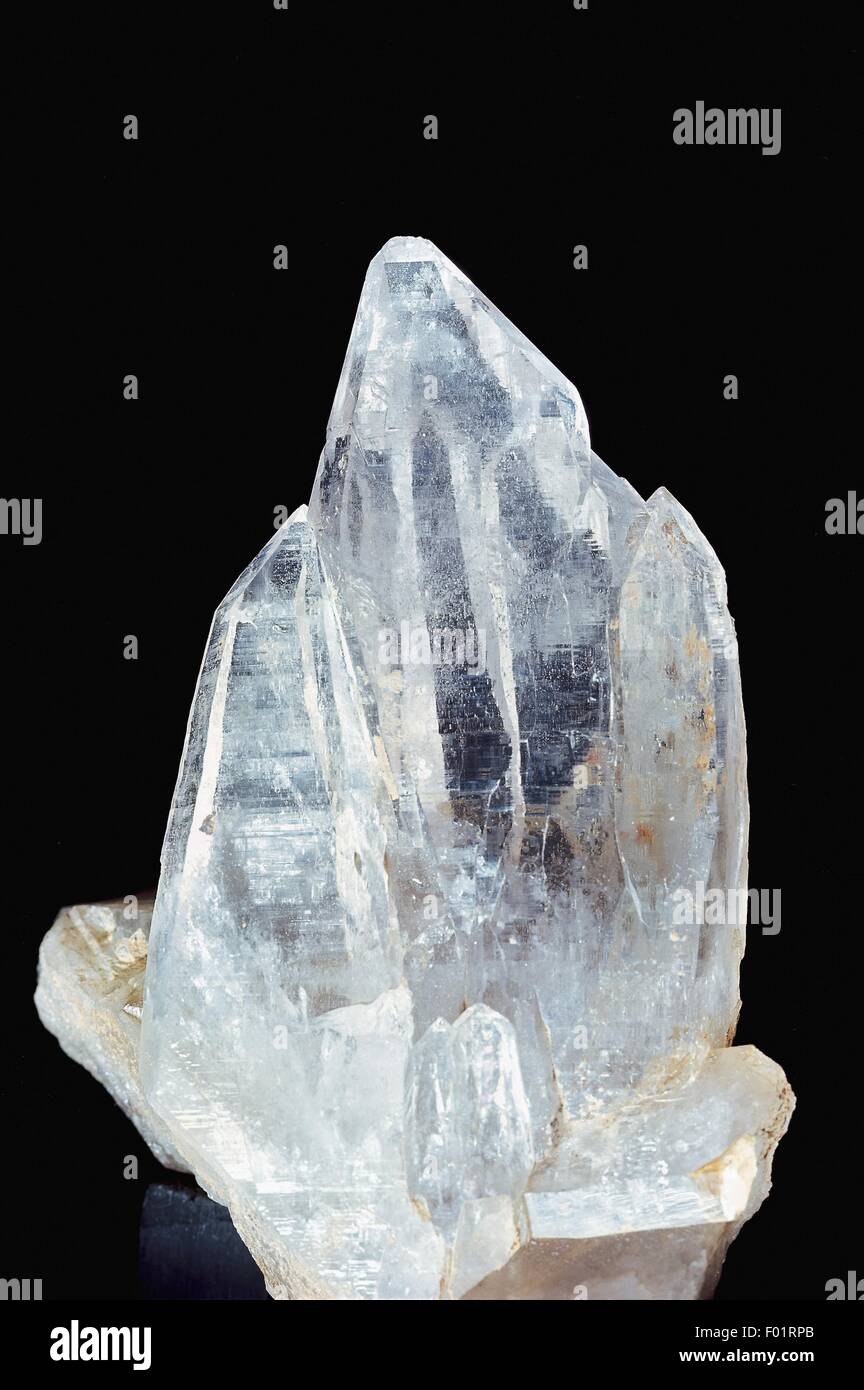 Hyaline quartz hi-res stock photography and images - Alamy