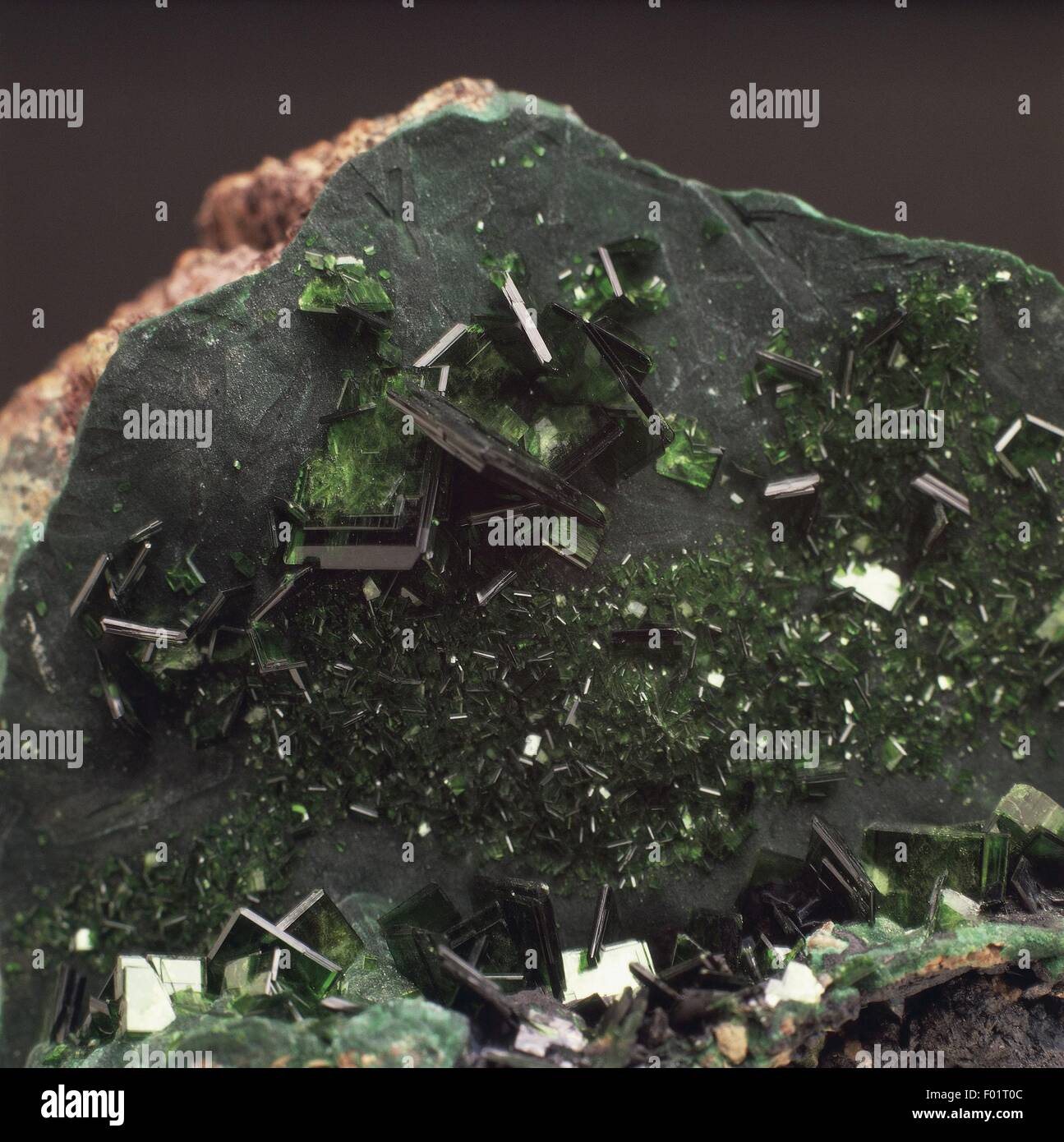 Minerals: Malachite (Hydrated Copper Carbonate Stock Photo - Alamy