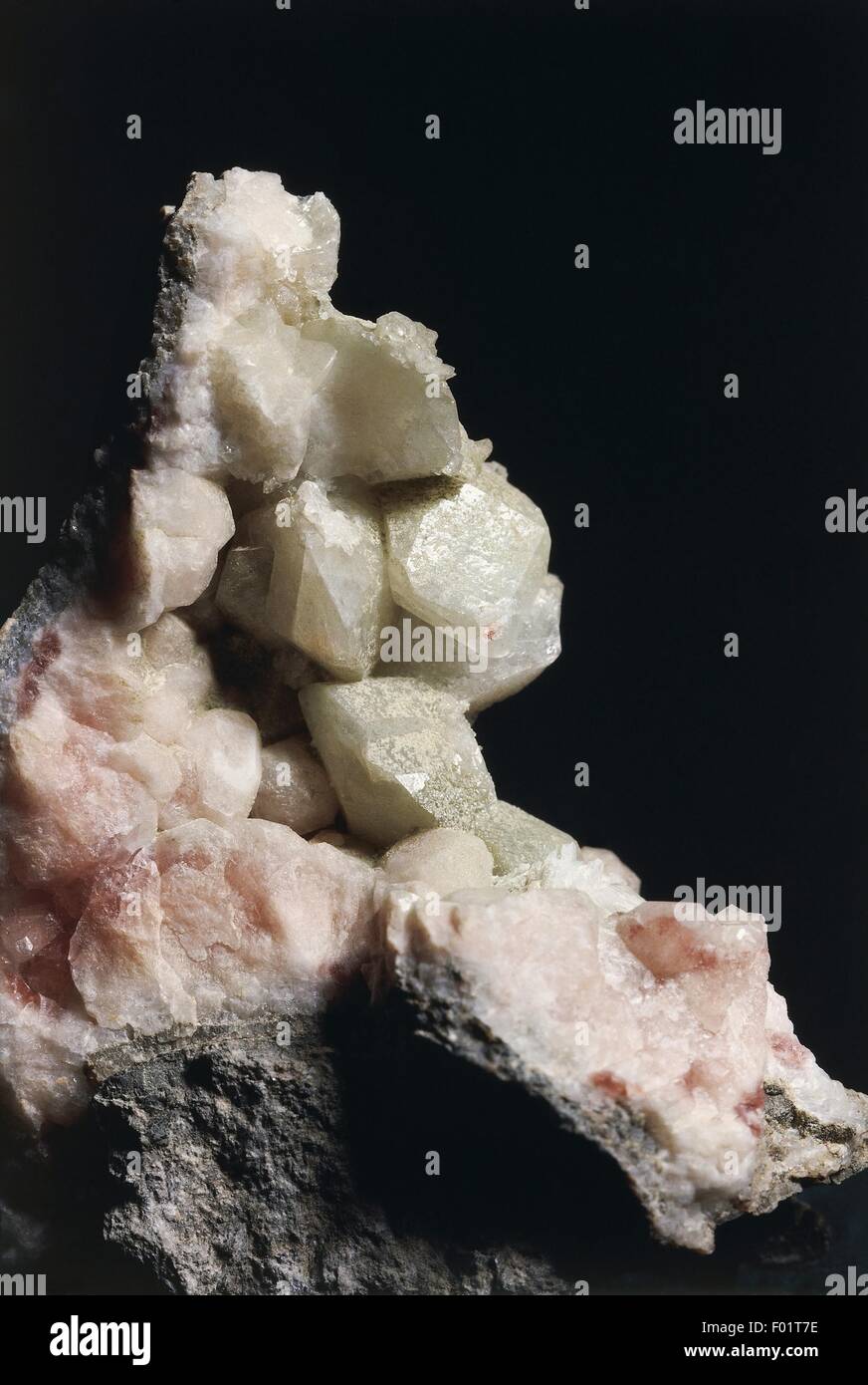 Datolite image hi-res stock photography and images - Alamy