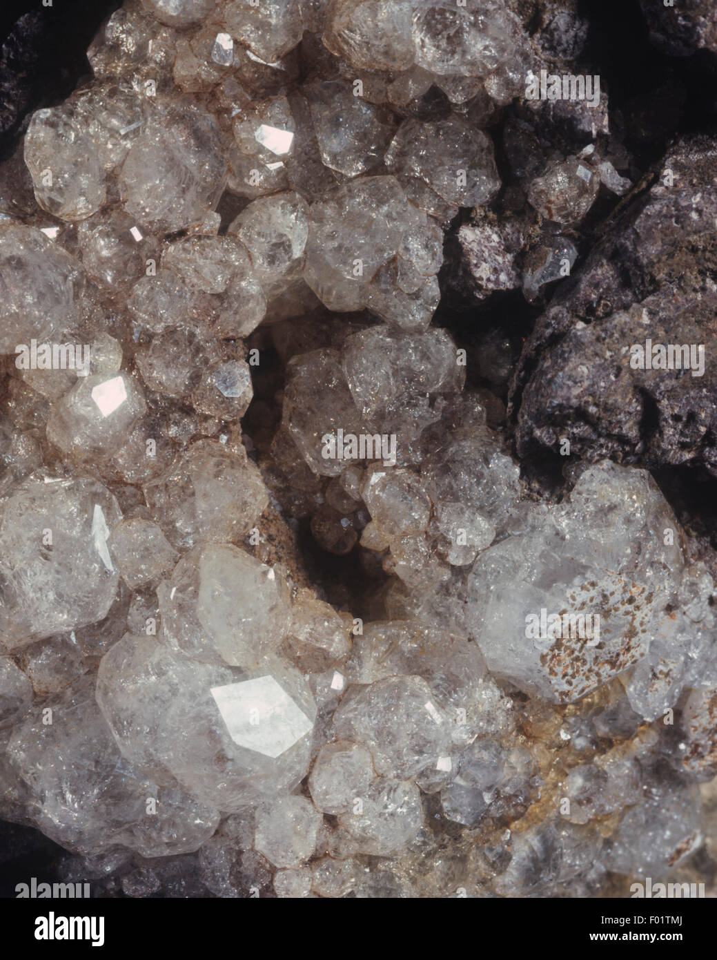 Analcime hi-res stock photography and images - Alamy