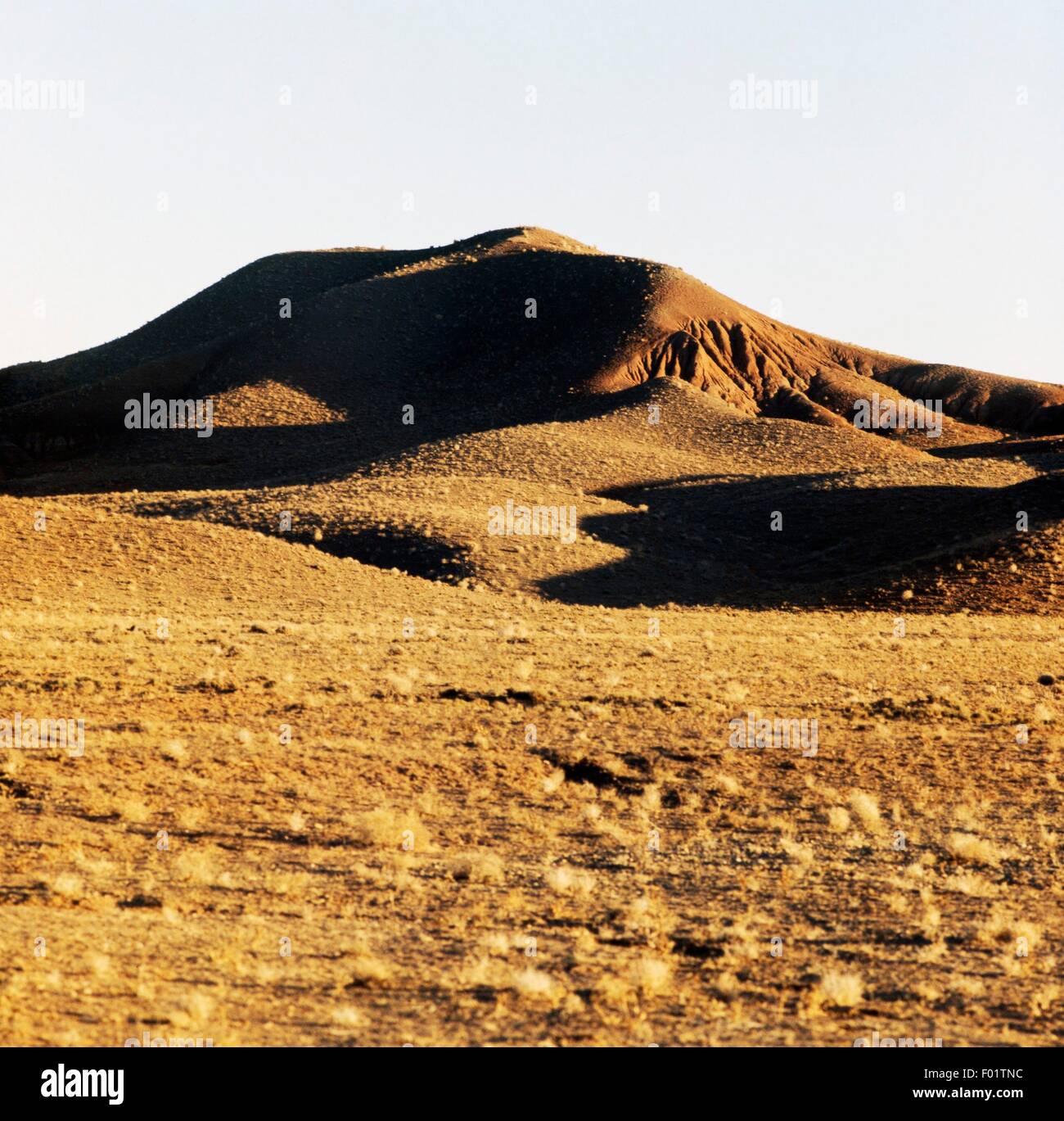 Registan desert hi-res stock photography and images - Alamy