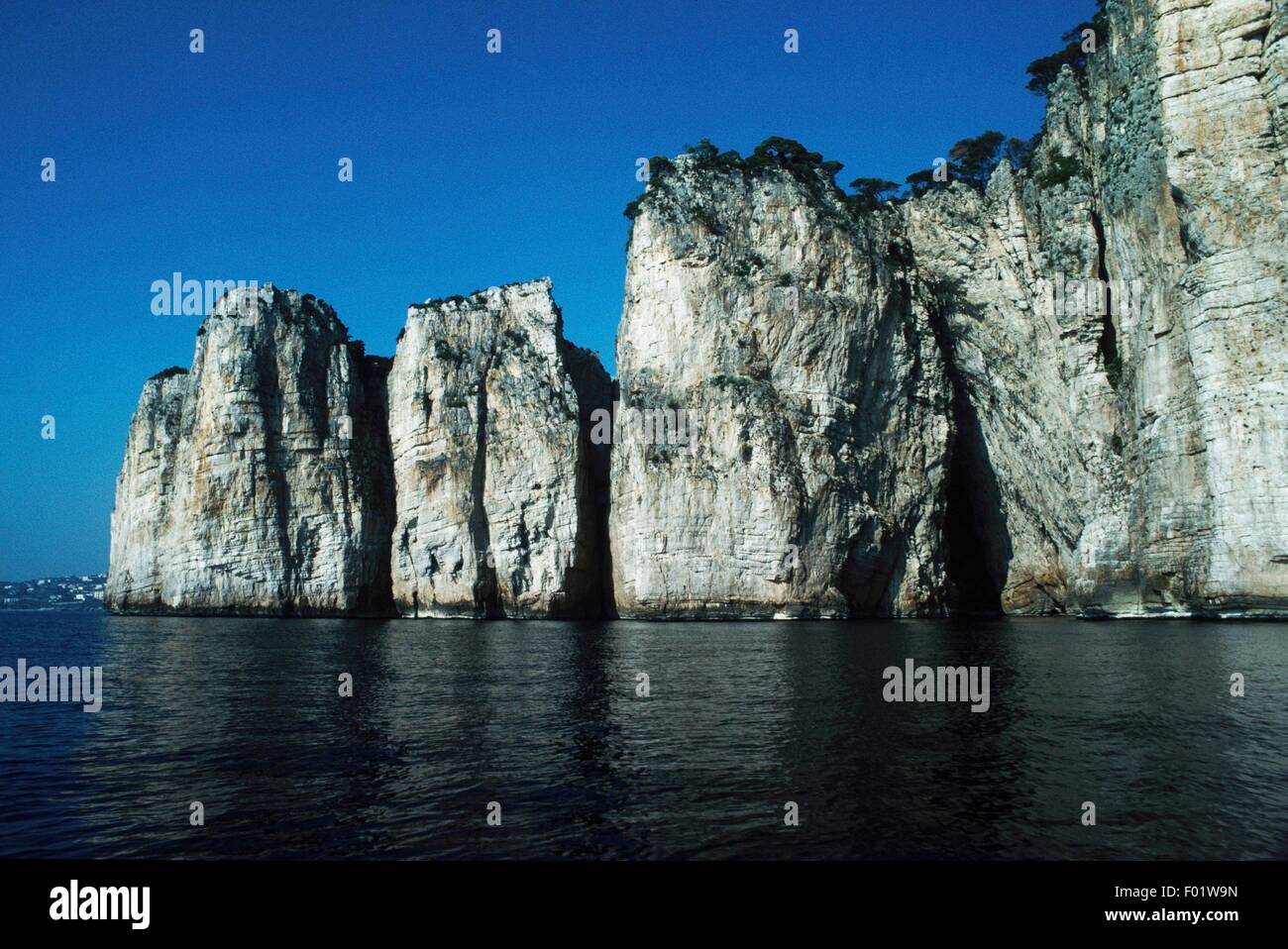 Rock crevices, Montagna Spaccata (Split Mountain), Gaeta, Lazio, Italy ...
