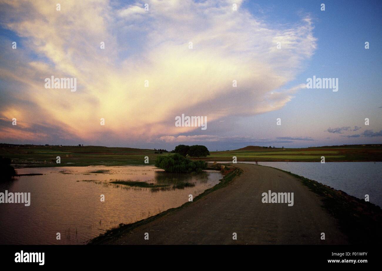Clouds at sunset on Tsa-Kholo Lake, Lesotho Stock Photo - Alamy