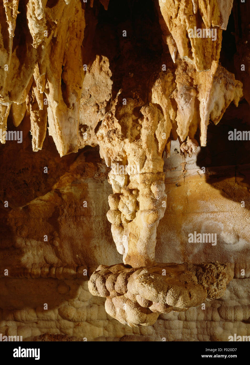Toirano Caves, Liguria, Italy Stock Photo - Alamy