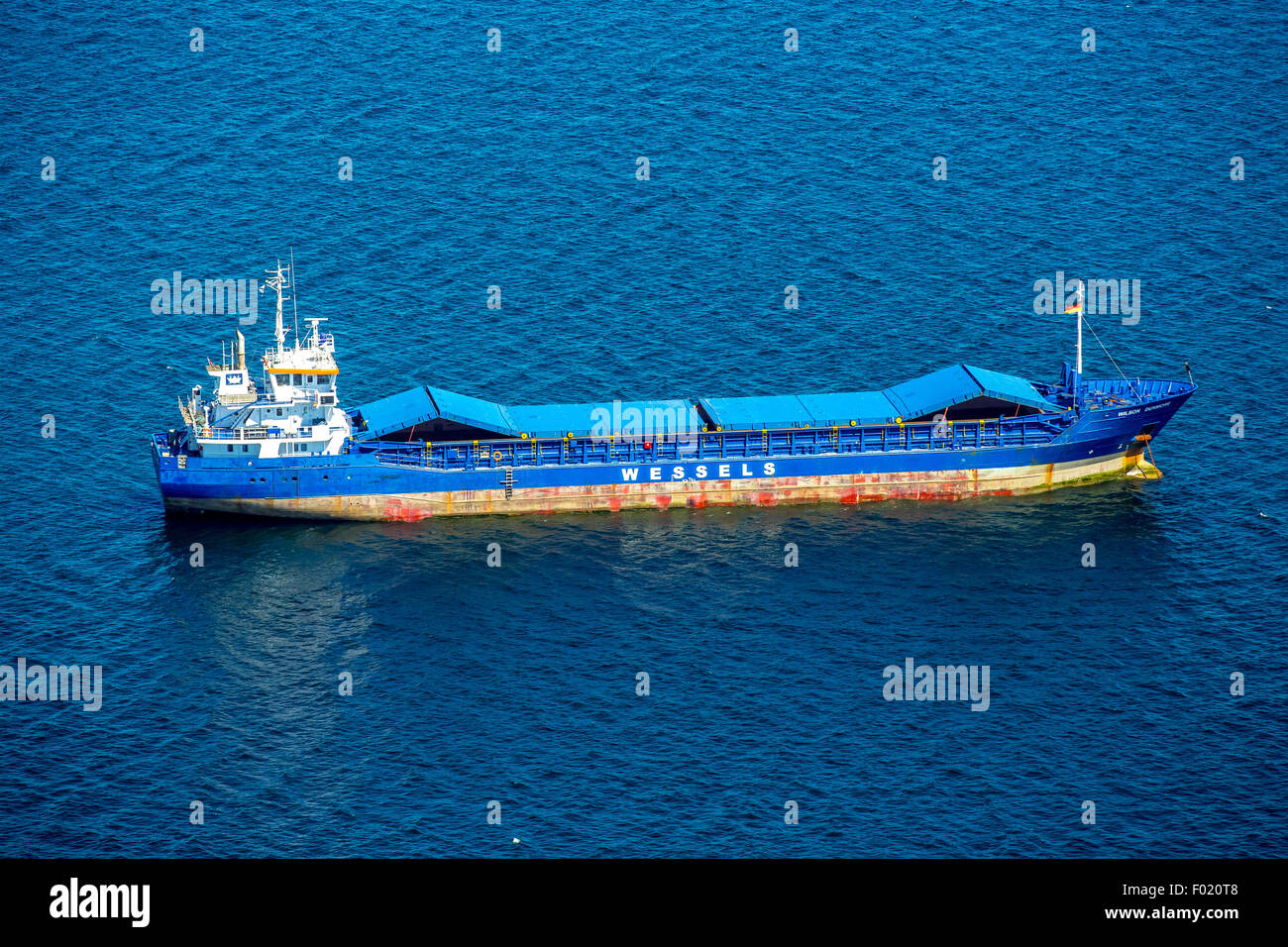 Wessels, Wilson Dunmore, Conbulk ship, cargo ship anchored in the ...