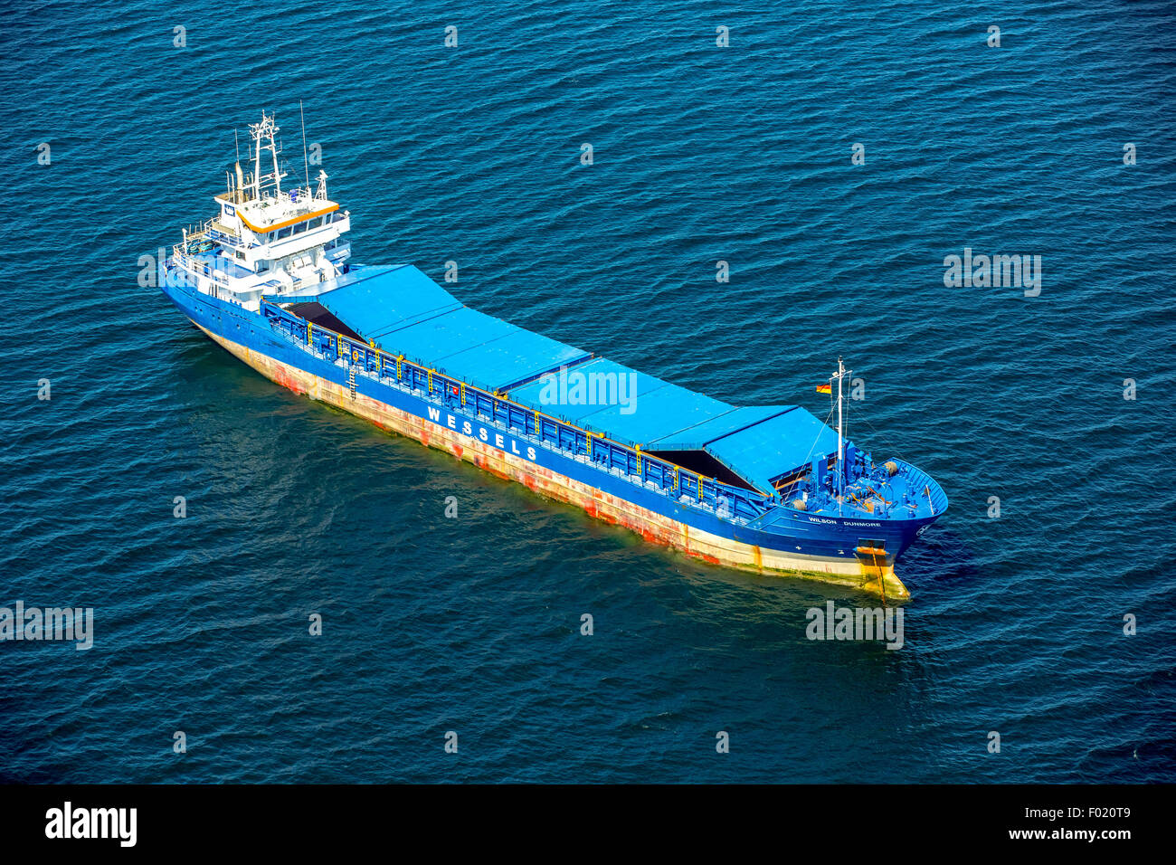 Wessels, Wilson Dunmore, Conbulk ship, cargo ship anchored in the ...