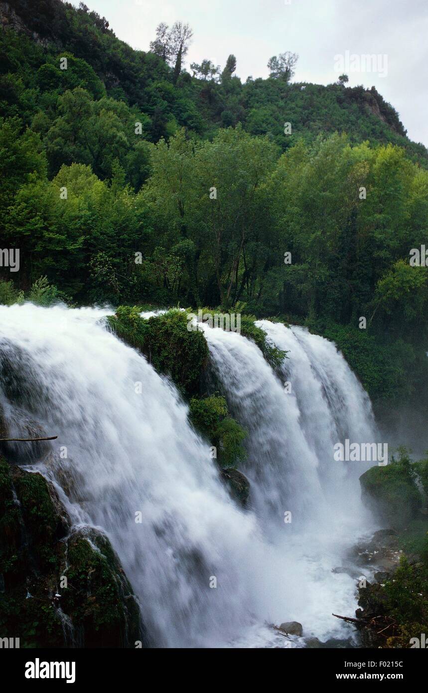 Marmore falls hi-res stock photography and images - Alamy