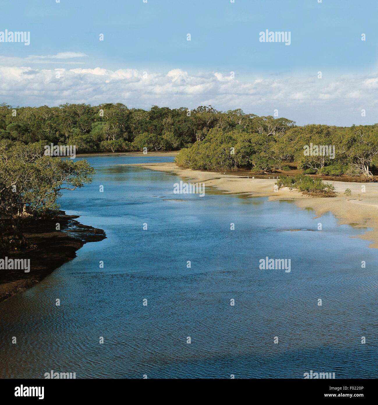 Lake Hume, reservoir, Victoria, Australia Stock Photo - Alamy