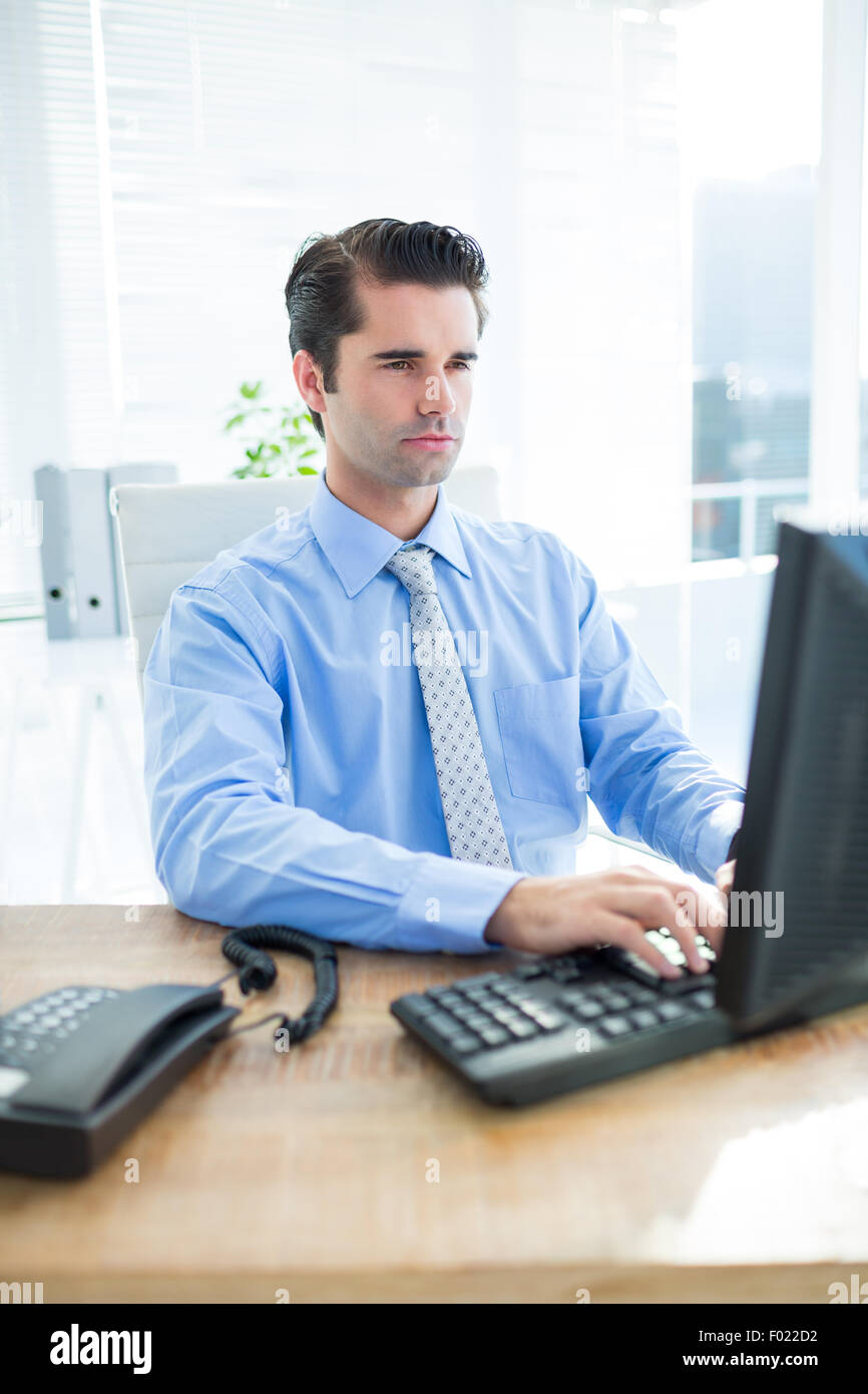 Businessman using computer mouse hi-res stock photography and images ...