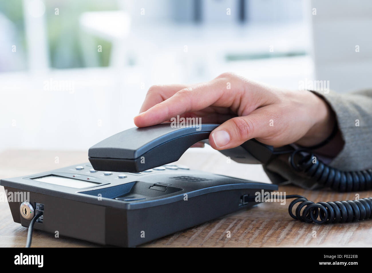 Device answer hi-res stock photography and images - Alamy