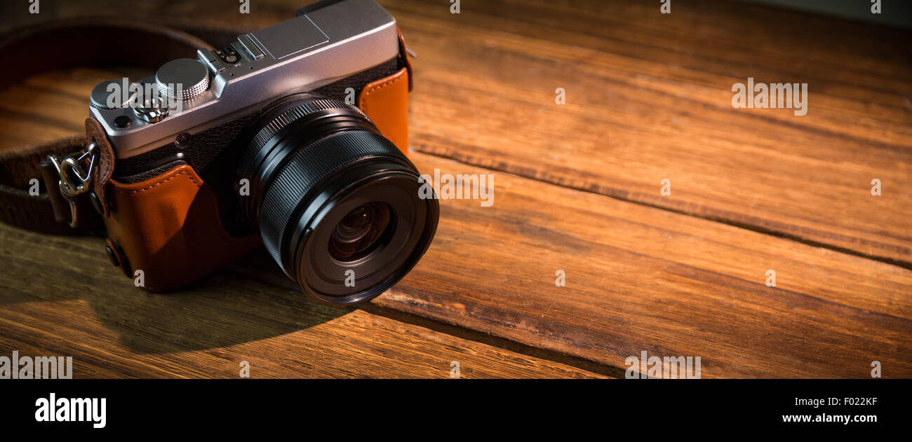 A beautiful brown fashioned camera Stock Photo - Alamy