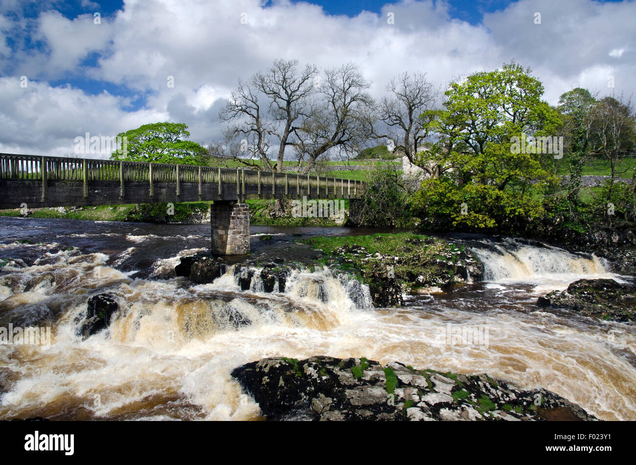 linton falls river wharfe north yorkshire Stock Photo - Alamy