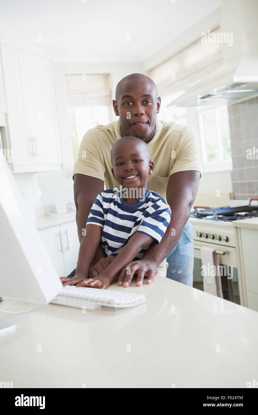 Father son computer hi-res stock photography and images - Alamy