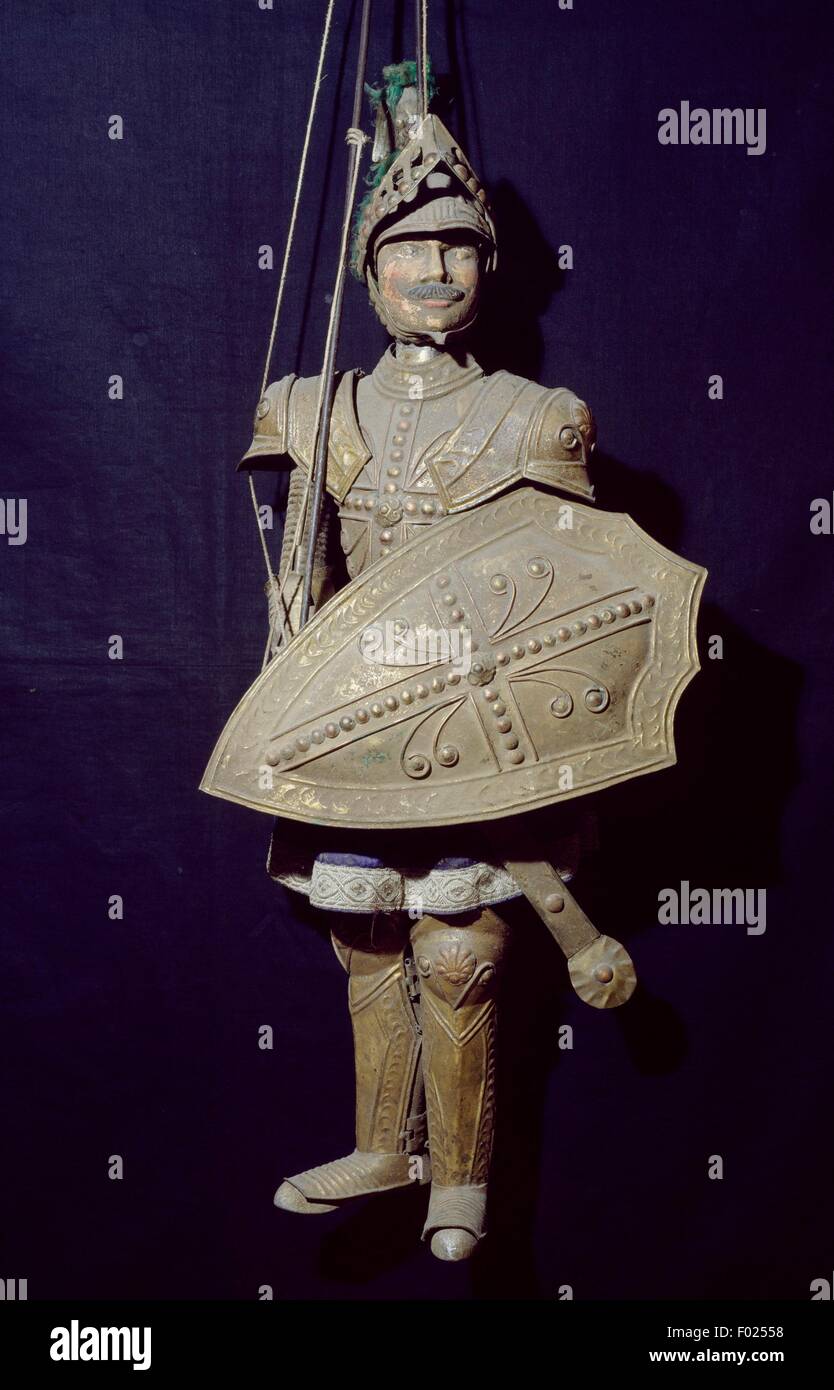Puppet theatre sicily hi-res stock photography and images - Alamy