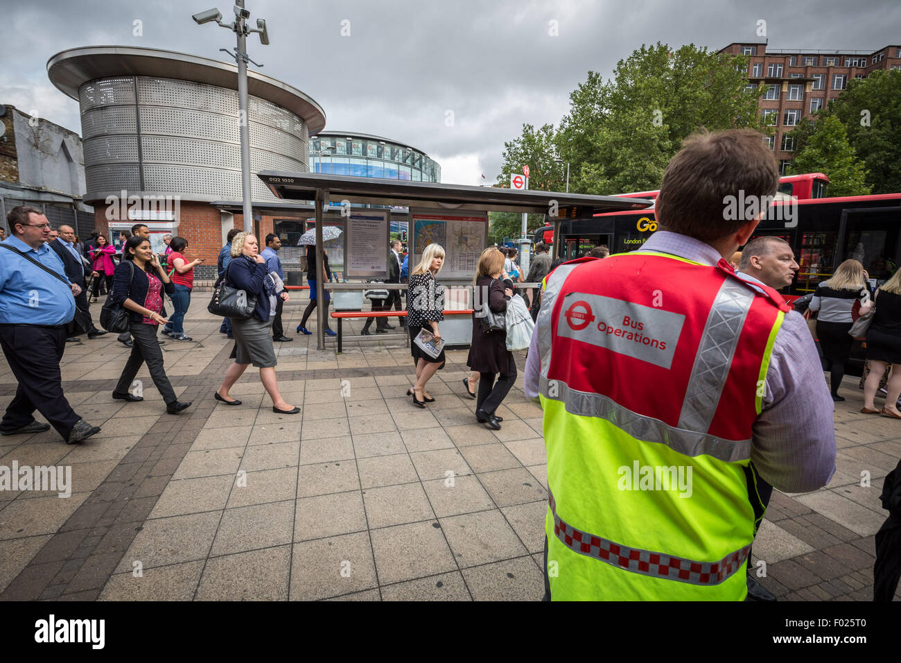 Bus operations hi-res stock photography and images - Alamy
