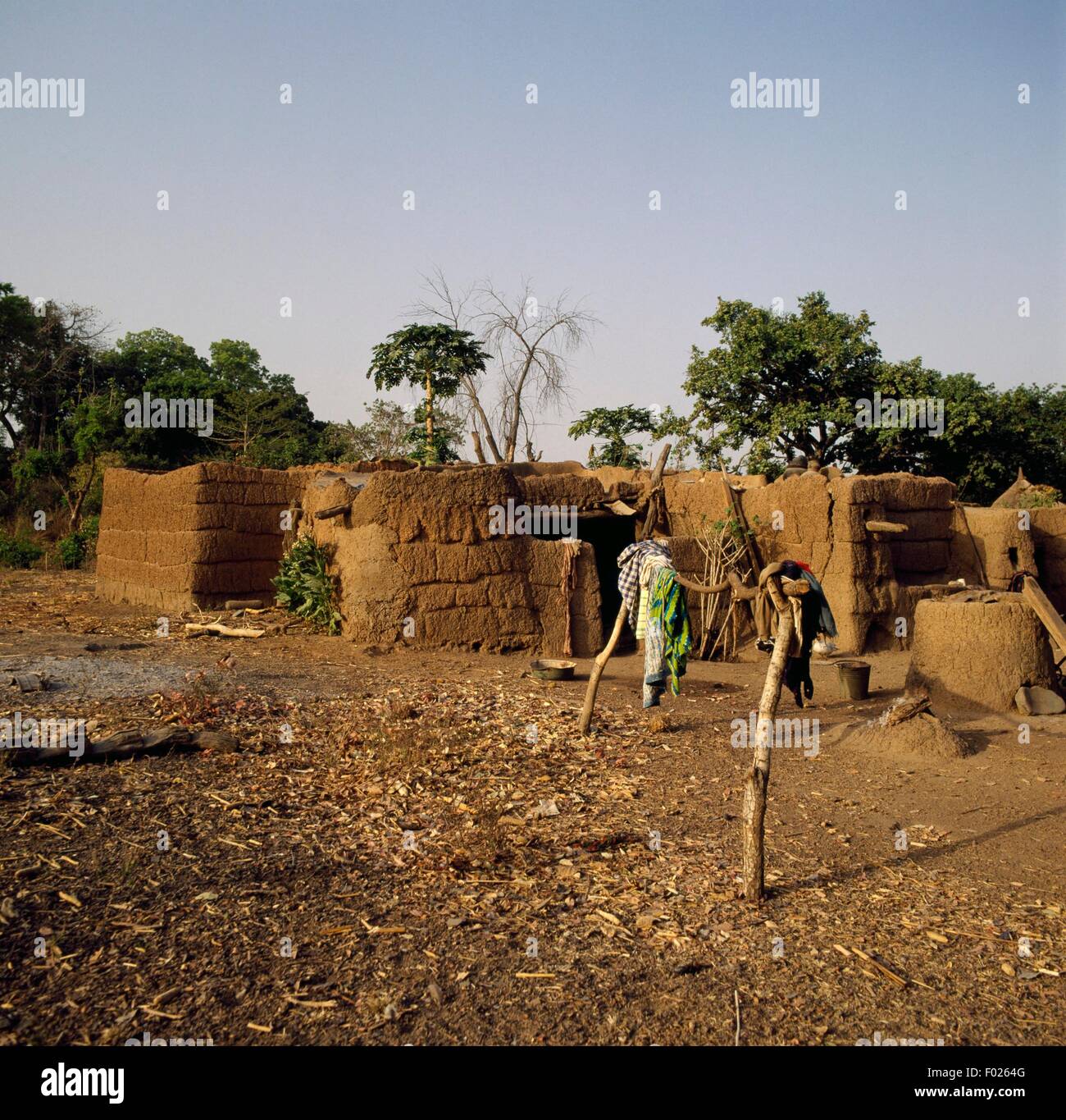 Lobi village hi-res stock photography and images - Alamy