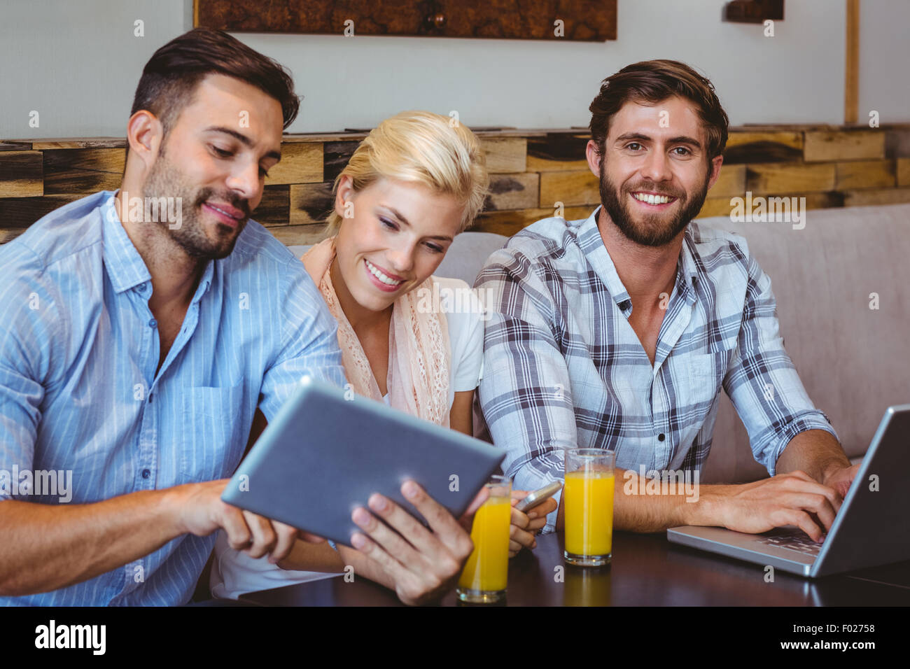 Friends hanging out Stock Photo - Alamy