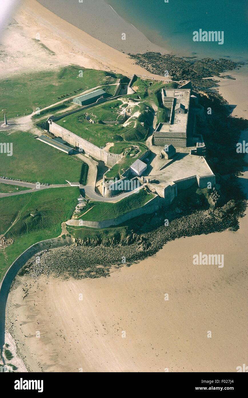 Fort penthievre hi-res stock photography and images - Alamy