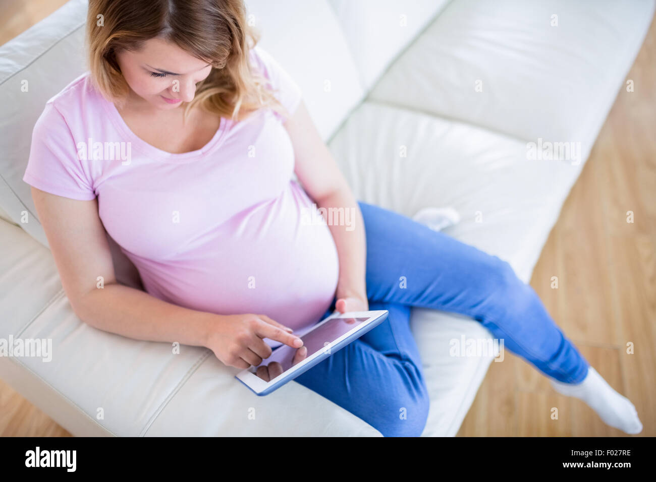 Pregnant hi-res stock photography and images - Alamy