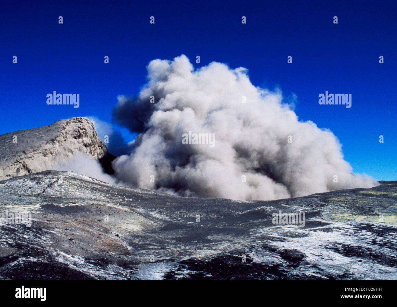 Fumaroles, Mount Etna, Sicily, Italy Stock Photo - Alamy