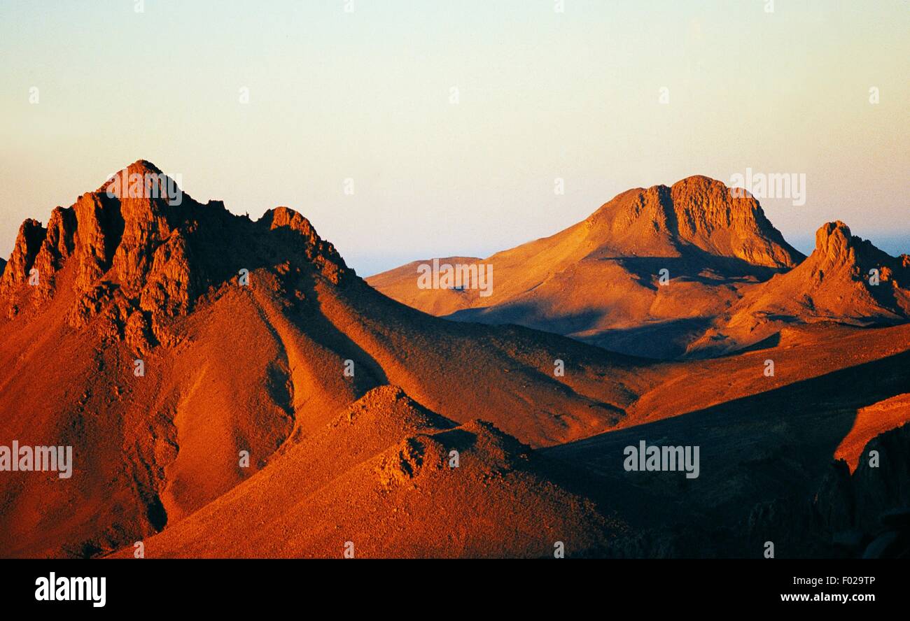 Atakor highland part of the Hoggar massif, Sahara Desert, Algeria Stock ...