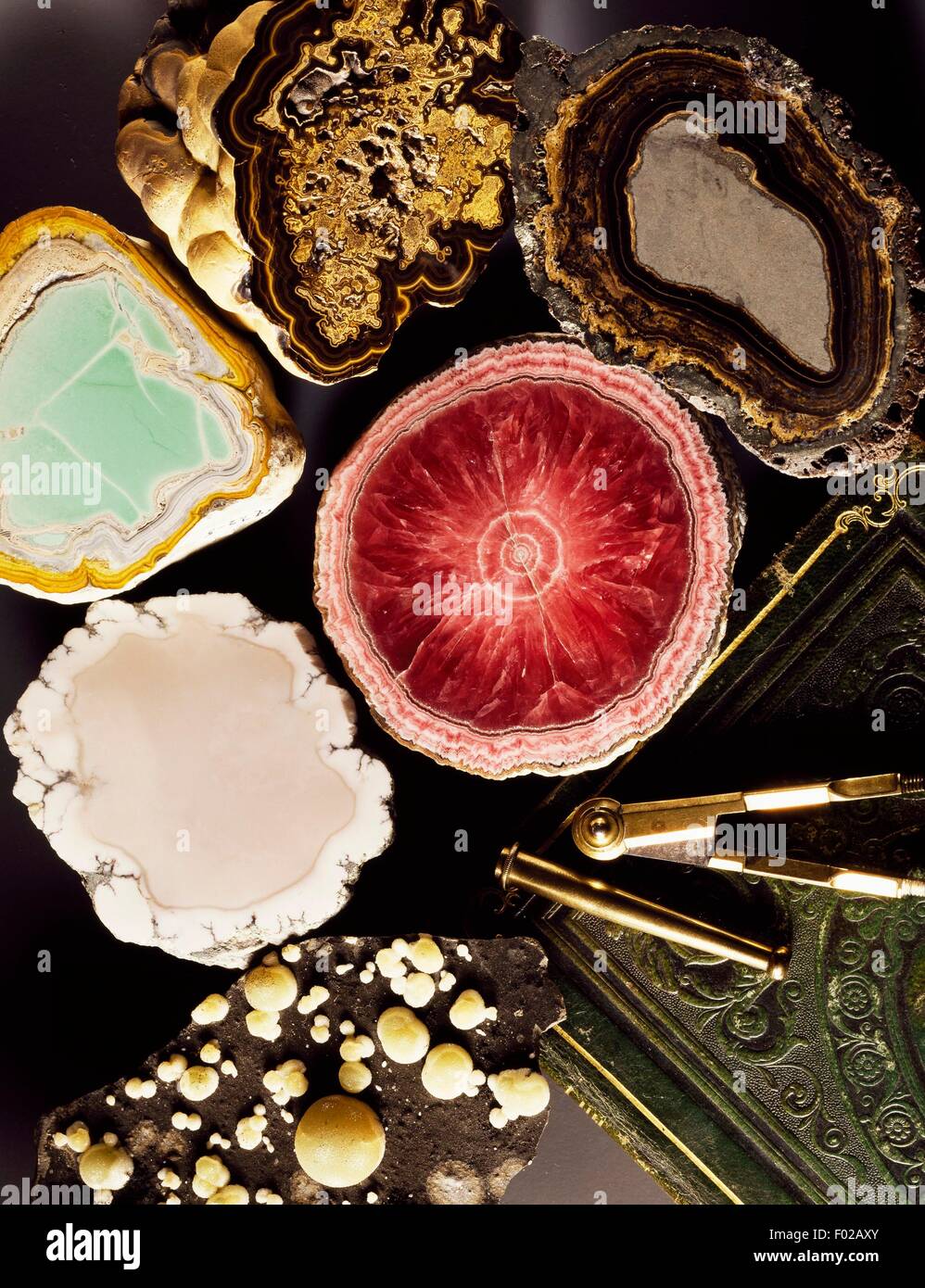 Cut gems hi-res stock photography and images - Alamy