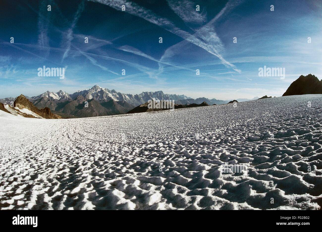 Rutor Glacier, La Thuile Valley, Valle d'Aosta, Italy Stock Photo - Alamy