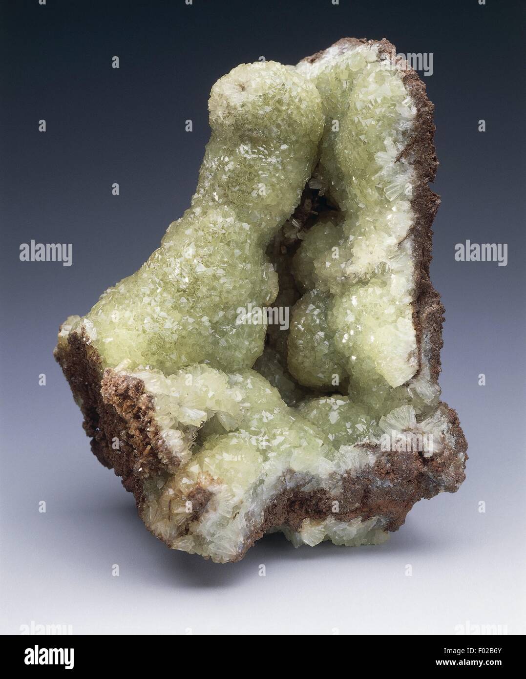 Zinc arsenate hydroxide hi-res stock photography and images - Alamy