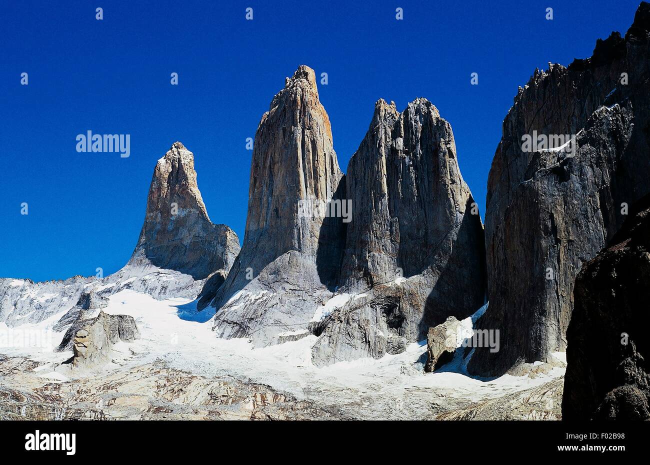 Towers of Paine, Torres del Paine National Park (UNESCO World Heritage ...