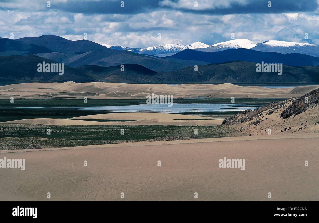 Upper valley of the Brahmaputra River, Tibet, China Stock Photo - Alamy