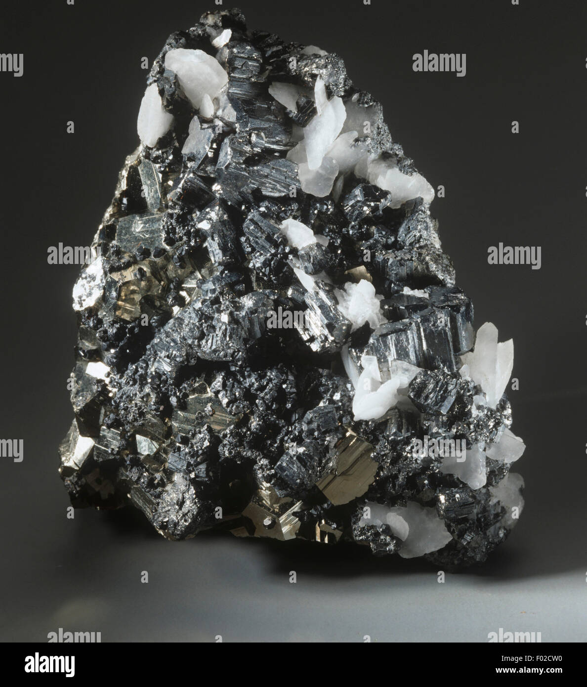 Bournonite hi-res stock photography and images - Alamy