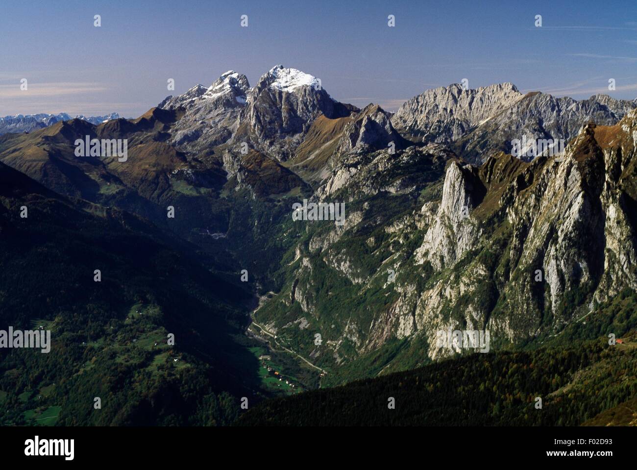 Panorama from the summit of Monte Paularo looking towards Coglians ...