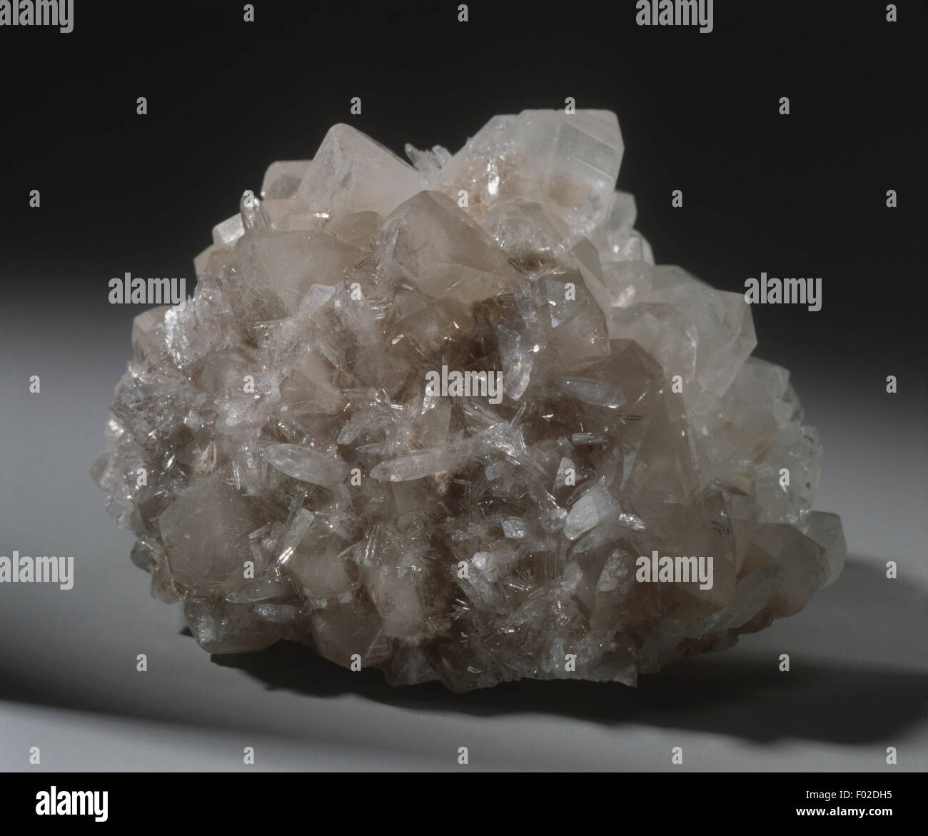 Colemanite rock hi-res stock photography and images - Alamy