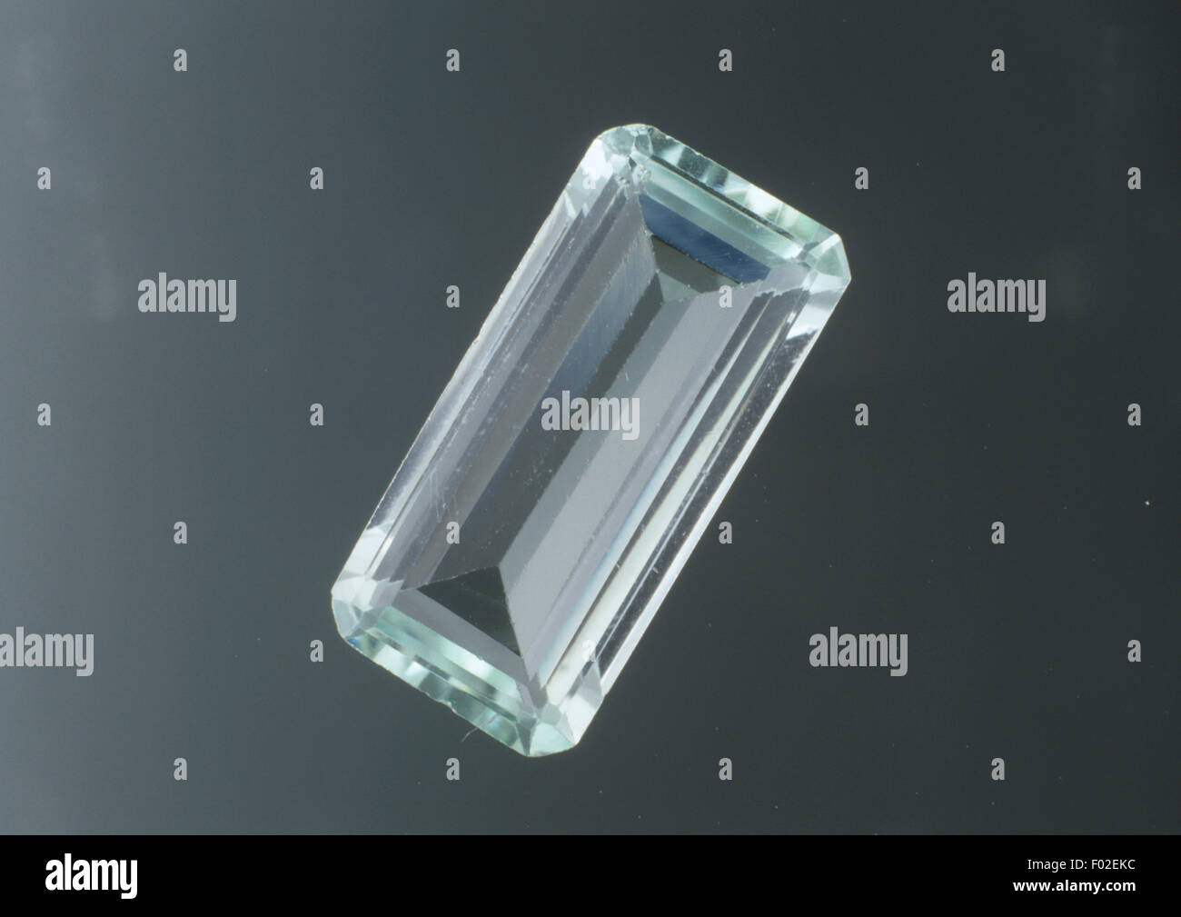 Hiddenite hi-res stock photography and images - Alamy