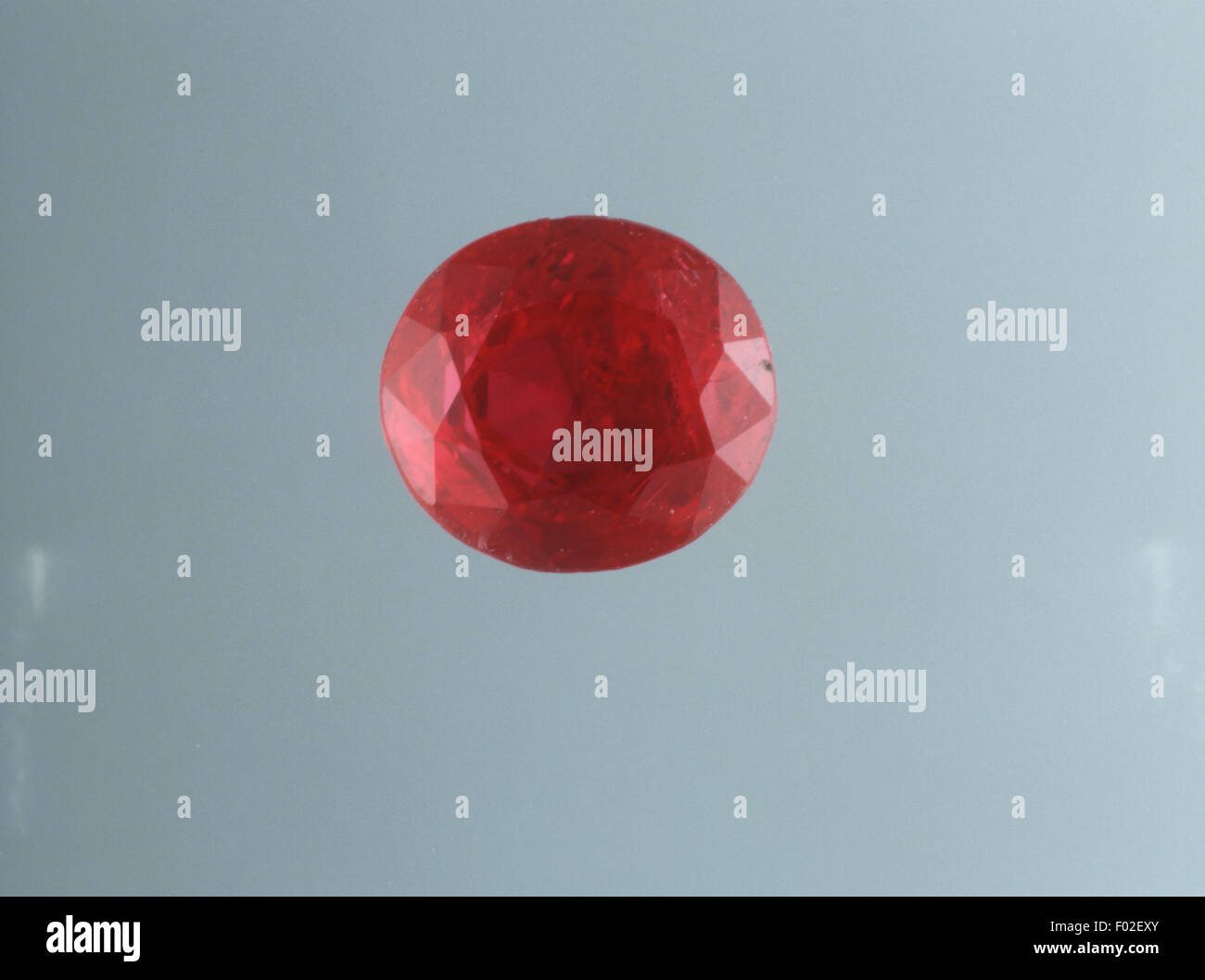 Ruby colored hi-res stock photography and images - Alamy