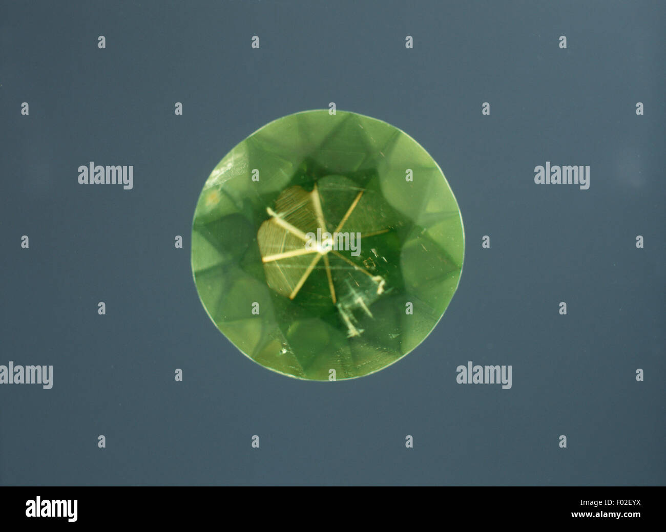 Forsterite hi-res stock photography and images - Alamy