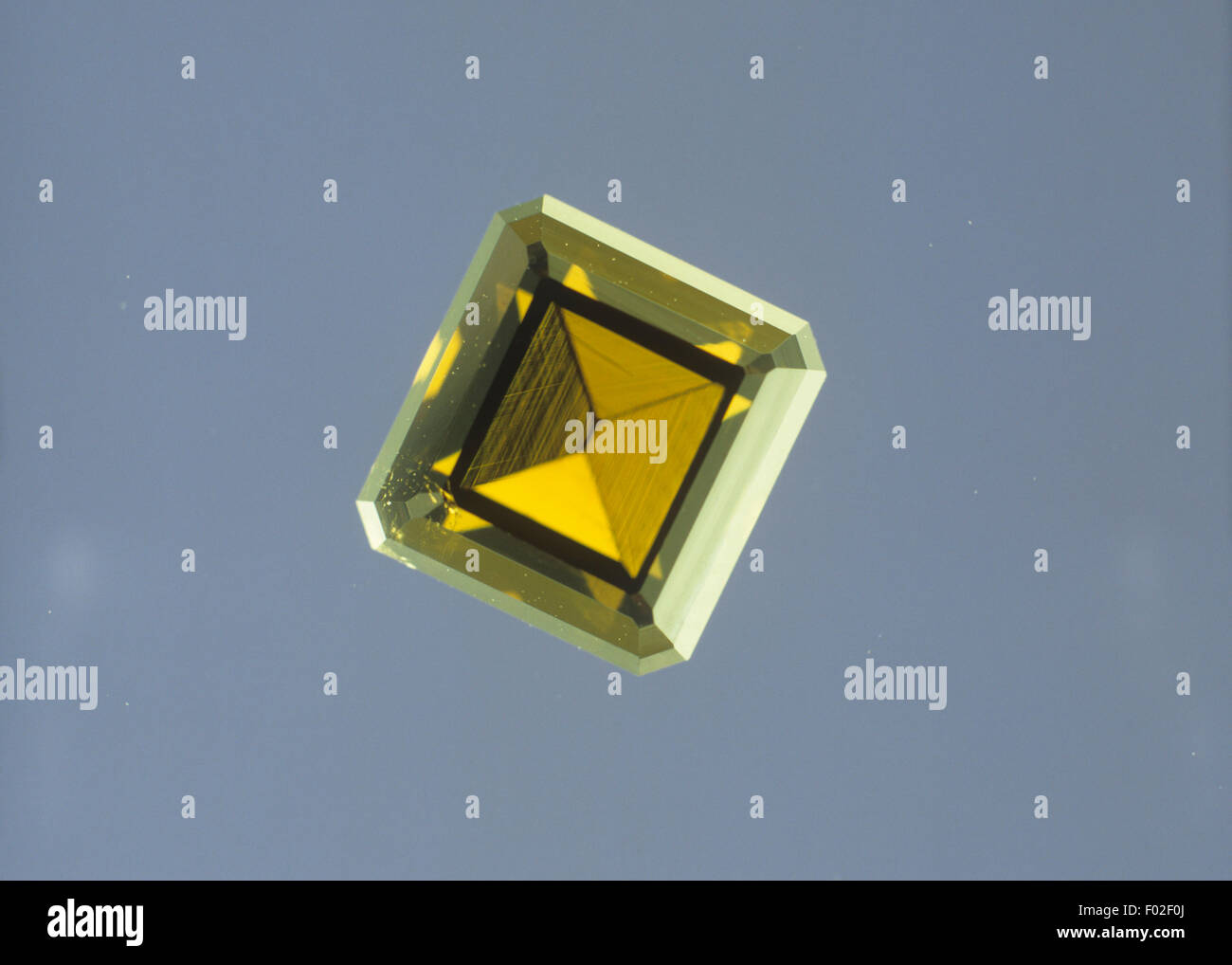 Vesuvianite High Resolution Stock Photography and Images - Alamy