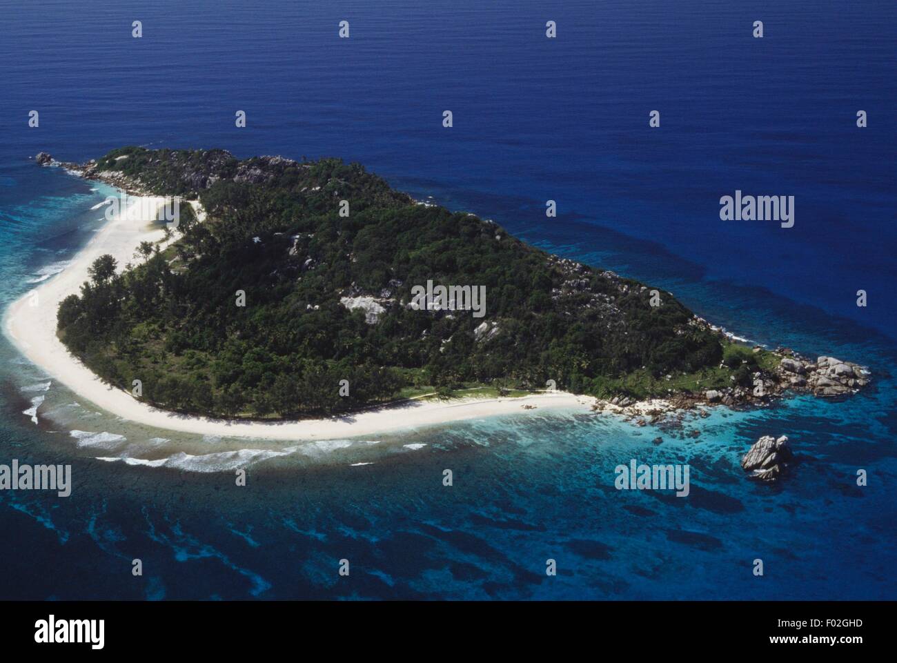 Cousin island nature reserve hi-res stock photography and images - Alamy